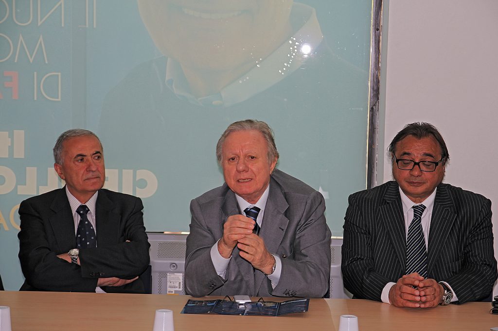 Del Corvo, Di Paolo e Giuliante uniti per Presenza popolare. Oggi ad ... Del Corvo, Di Paolo e Giuliante uniti per Presenza popolare. Oggi ad ...